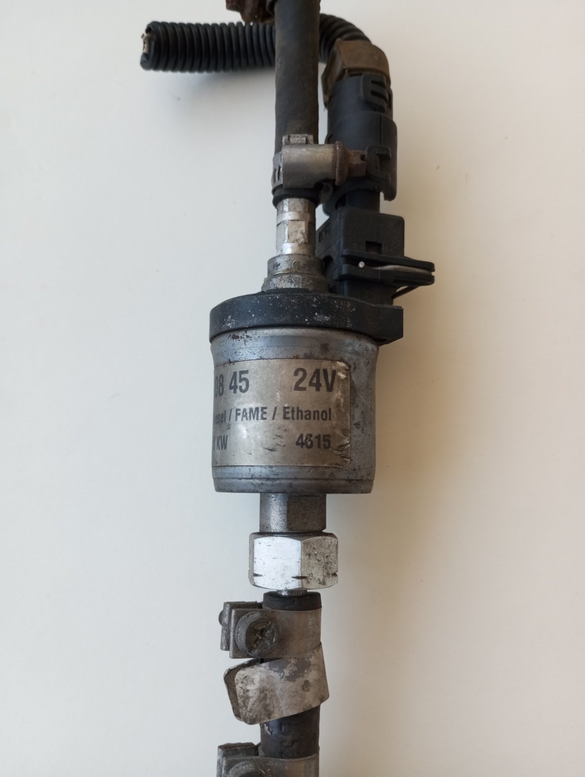 ΑΝΤΛΙΑ ΠΕΤΡΕΛΑΙΟΥ ΤΟΥ ΚΑΥΣΤΗΡΑ – WEBASTO 25190845 24V – KIORSAVVAS